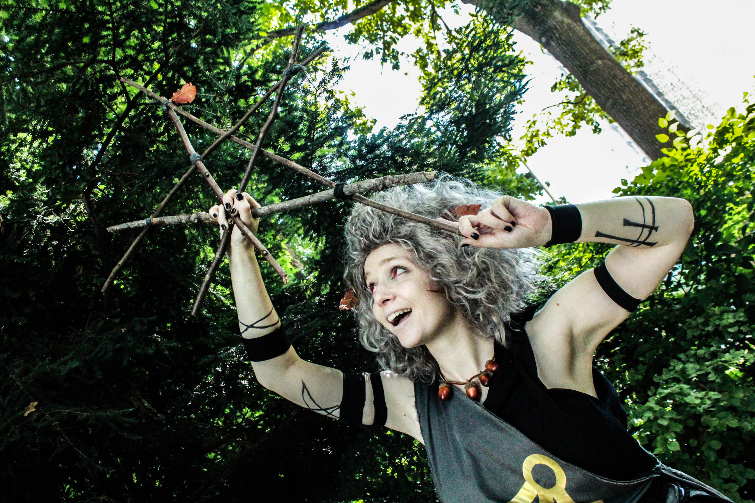 They Stayed True: Bae and the Reader Cosplay – RandomTuesday