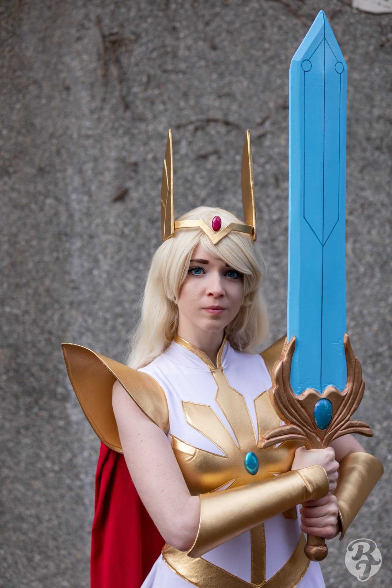 We Must Be Strong: She-Ra and Mermista Cosplay – RandomTuesday